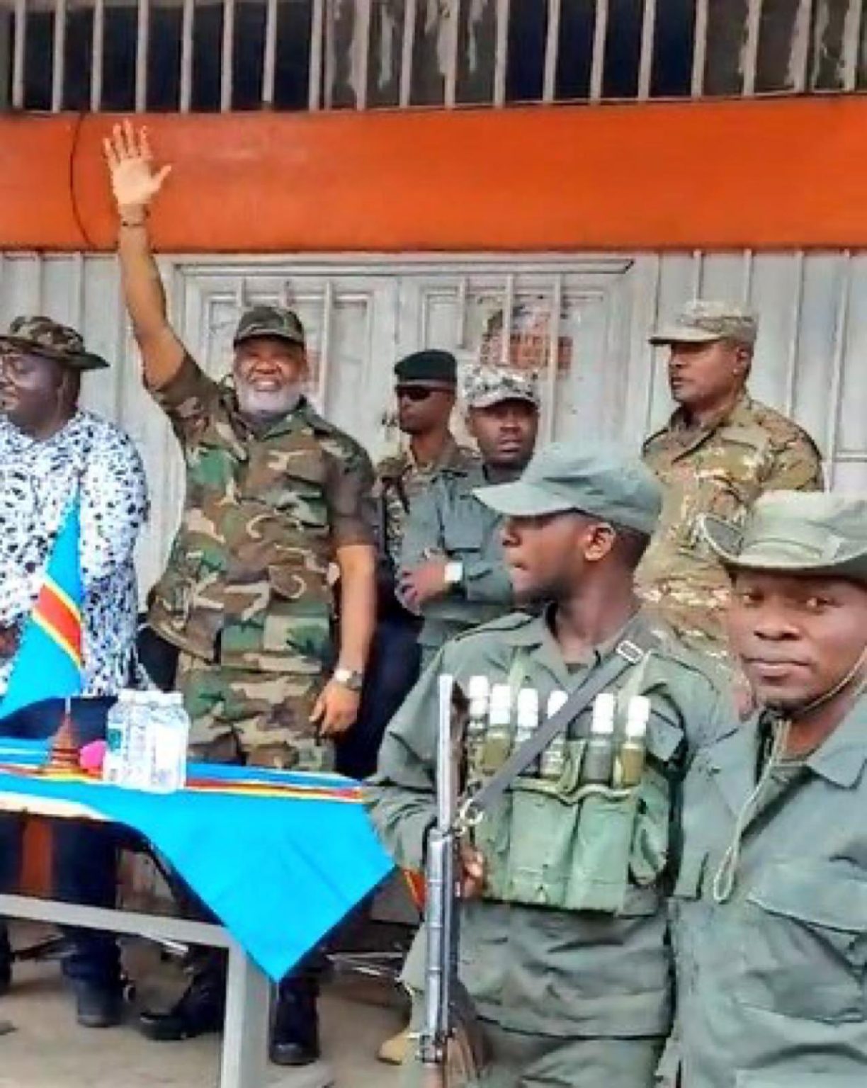 RDC | Incroyable ! Corneille Nangaa tient un meeting populaire à ...